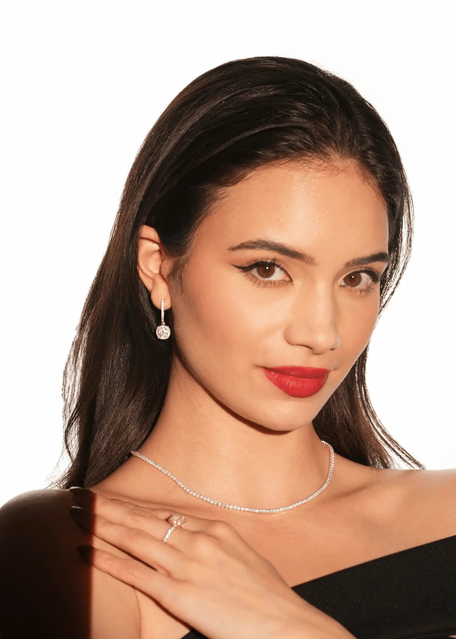 Soliatire Halo Hoops – Arth Diamonds
